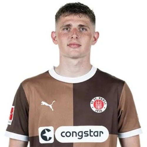 Stevens heads to Bundesliga from Brentford