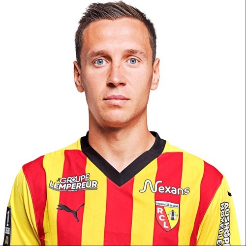 Frankowski regressa à Ligue 1 após conquista do título turco