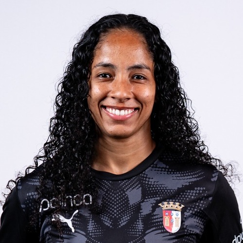 Aline Lima renova com o SC Braga até 2027
