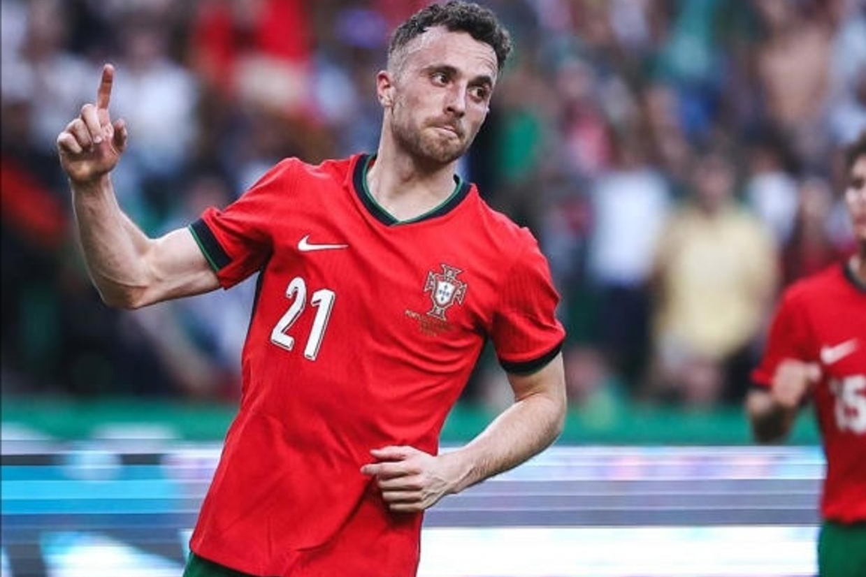 Football mourns the loss of Diogo Jota and brother Andre Silva