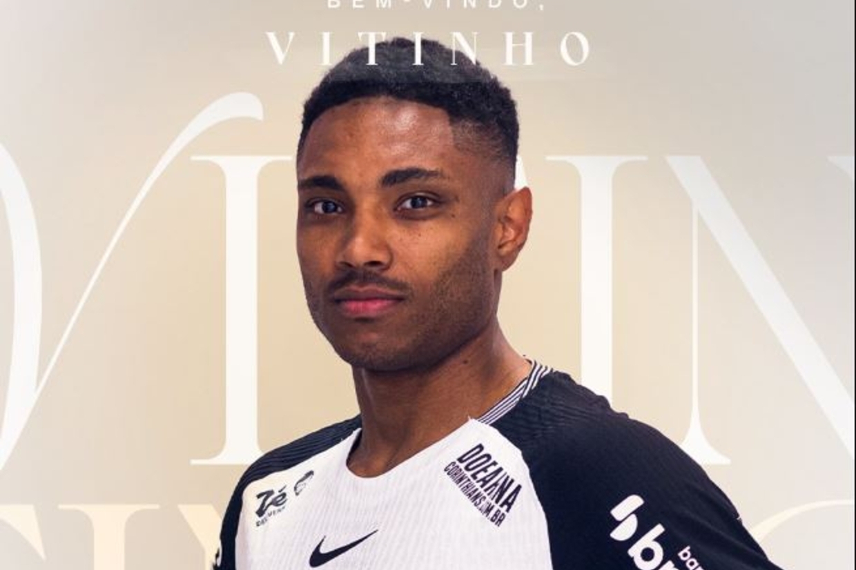 Vitinho retorna ao Brasil para defender o Corinthians